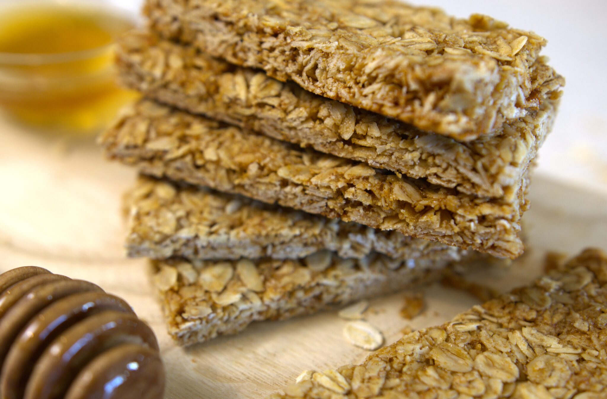 Crunchy Oats and Honey Granola Bars - Thrive Nutrition RDN